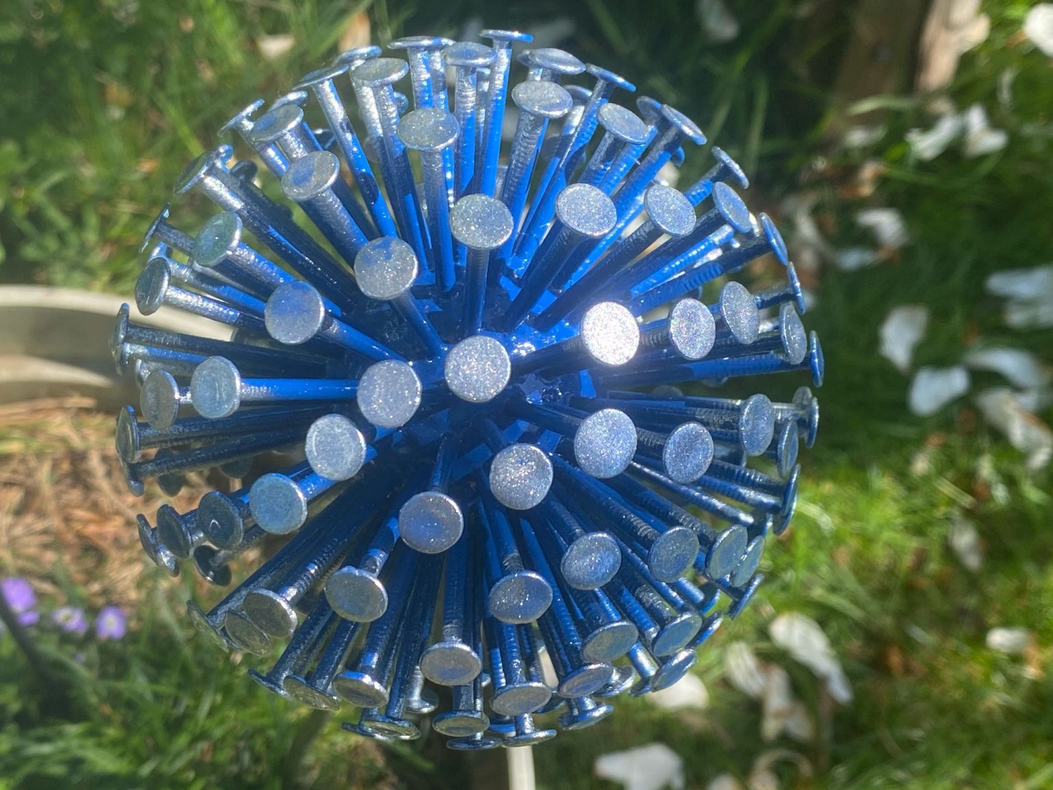 Allium / Dandelion Ornaments For Home & Garden - Handmade4U