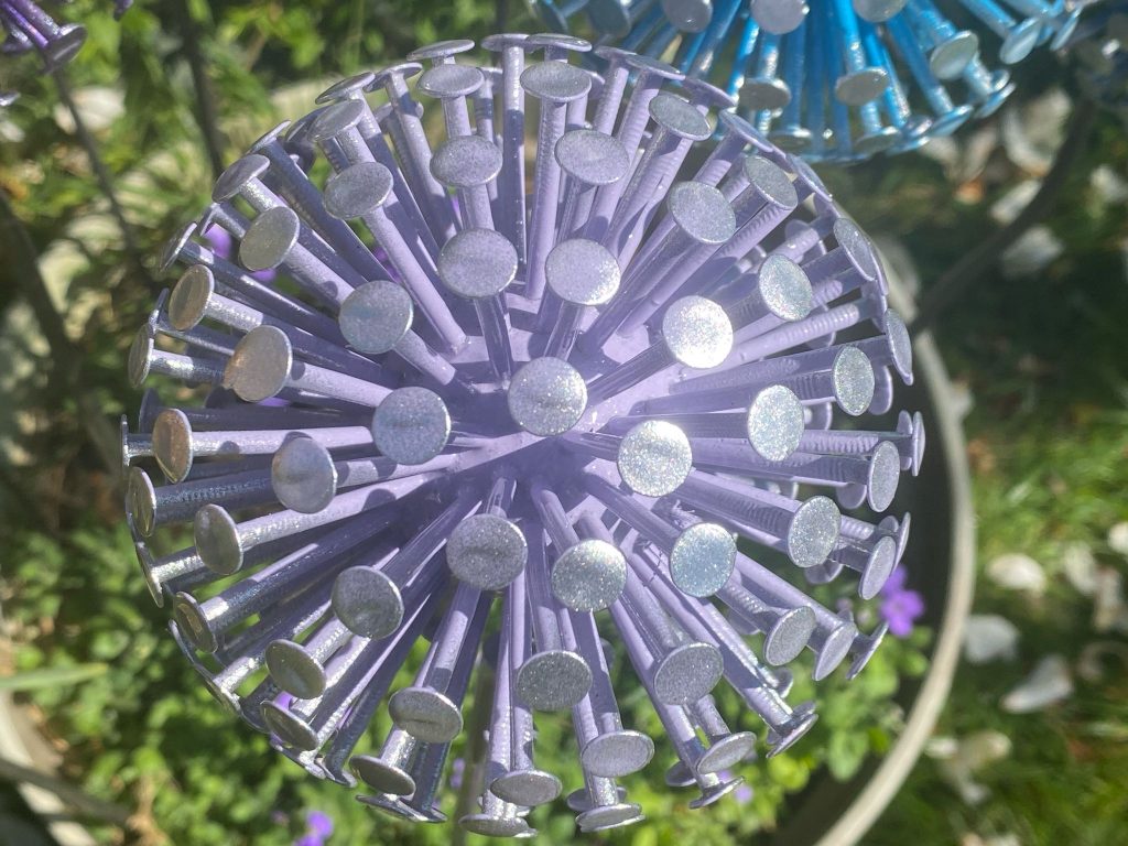 Allium / Dandelion Ornaments For Home & Garden - Handmade4U