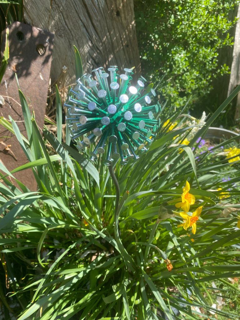 Allium / Dandelion Ornaments For Home & Garden - Handmade4U