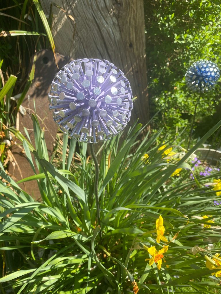 Allium / Dandelion Ornaments For Home & Garden - Handmade4U